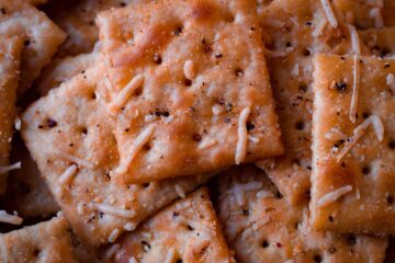 Italian Parmesan Seasoned Saltine Crackers - On Ty's Plate