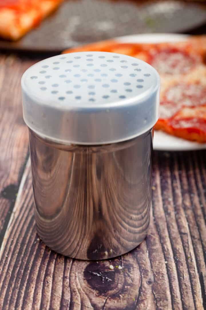 Homemade Pizza Seasoning + The Best Pizza Recipes - On Ty's Plate